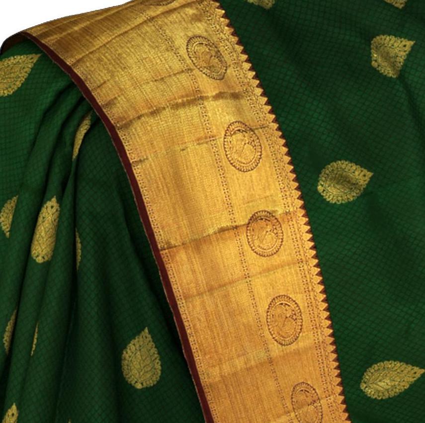 Handlooms and Their Significance in Indian Culture – THE SUDESHI WEAVING