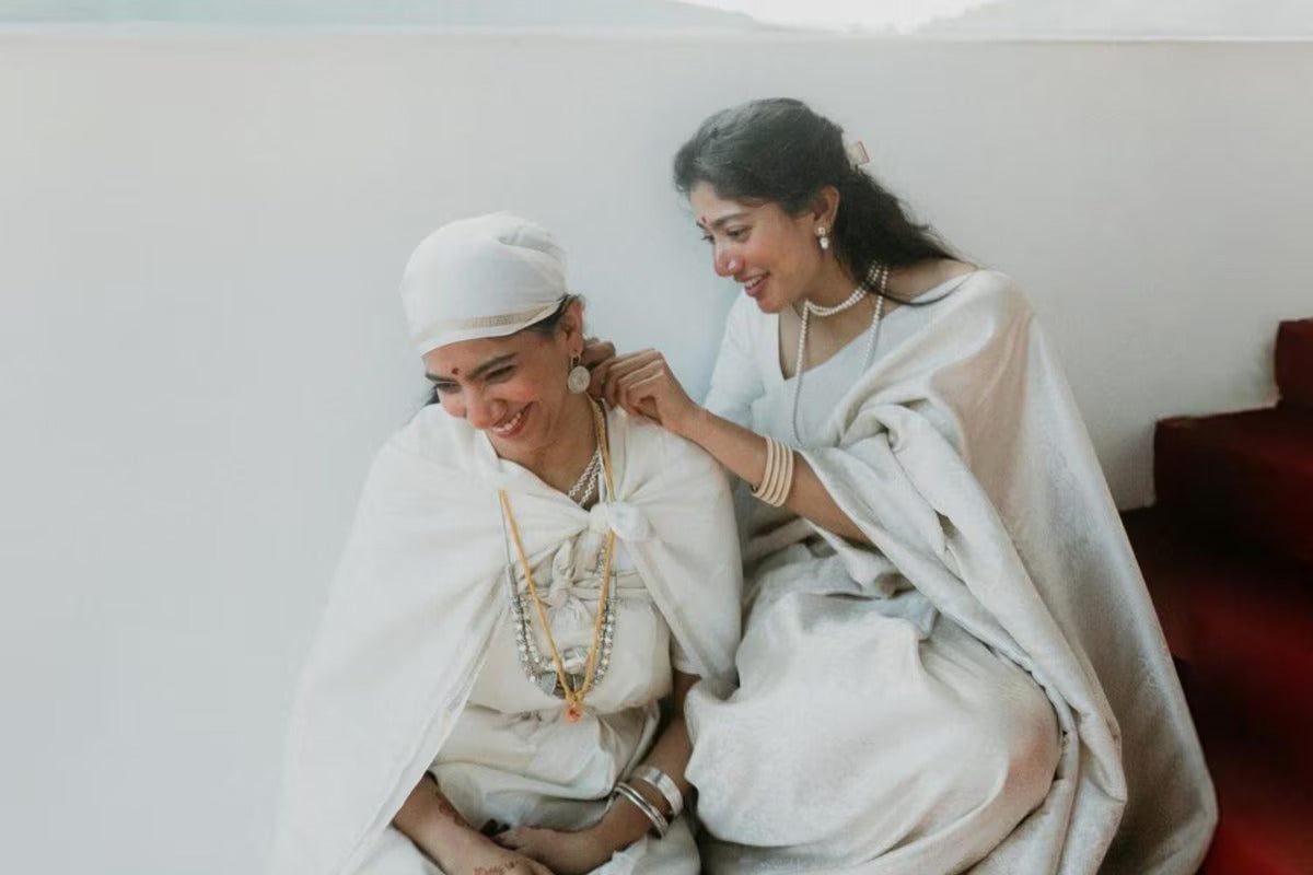 Sai Pallavi’s Elegant Ivory Silk Saree: Perfect for Bridesmaid Duties ...