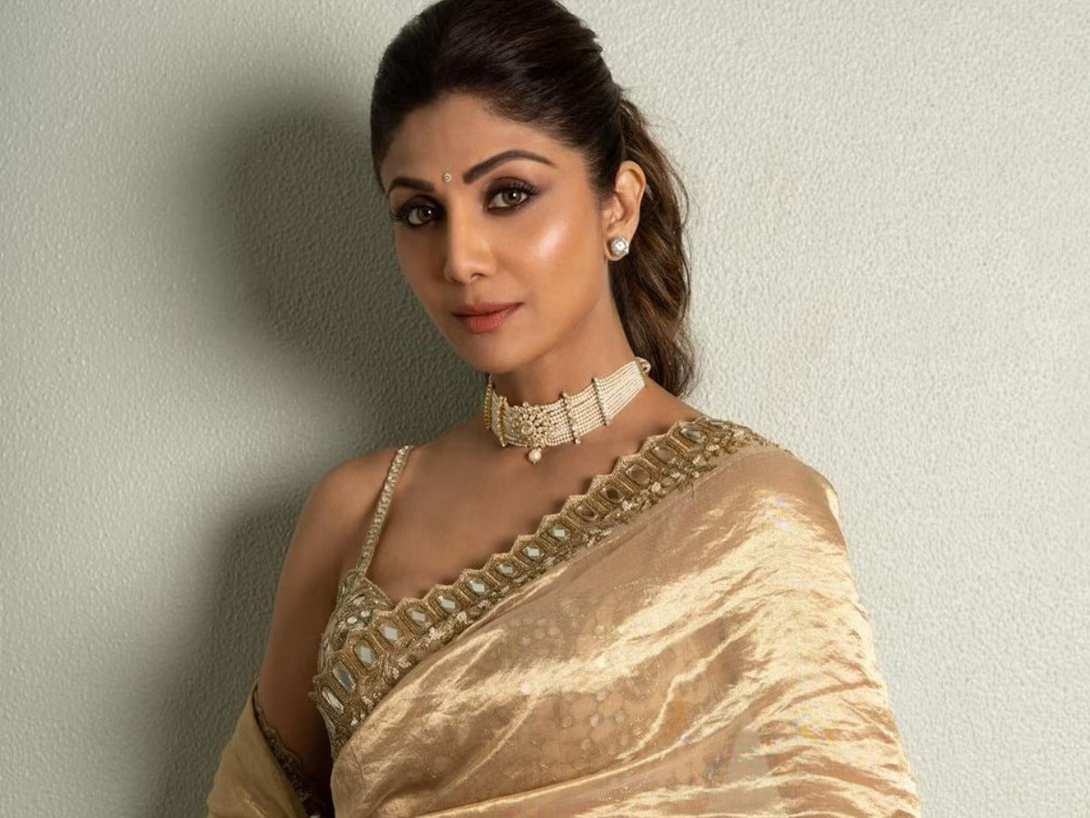 Shilpa Shetty’s Saree-Torial Look: A Timeless Celebration of Pearls an ...