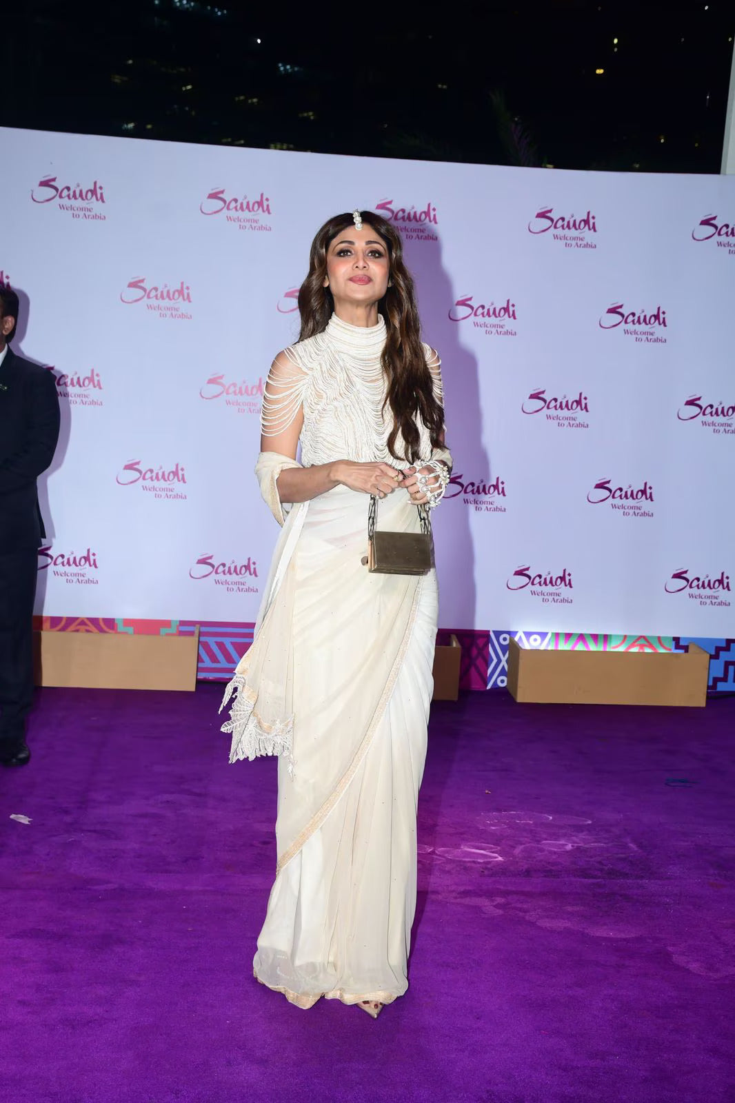 Shilpa Shetty Stuns in a Chiffon Saree Paired with a Glamorous Pearl-E ...